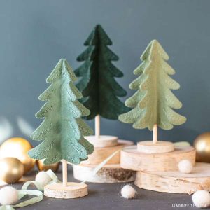 How to Make Embroidered Felt Holiday Trees – Needle Work